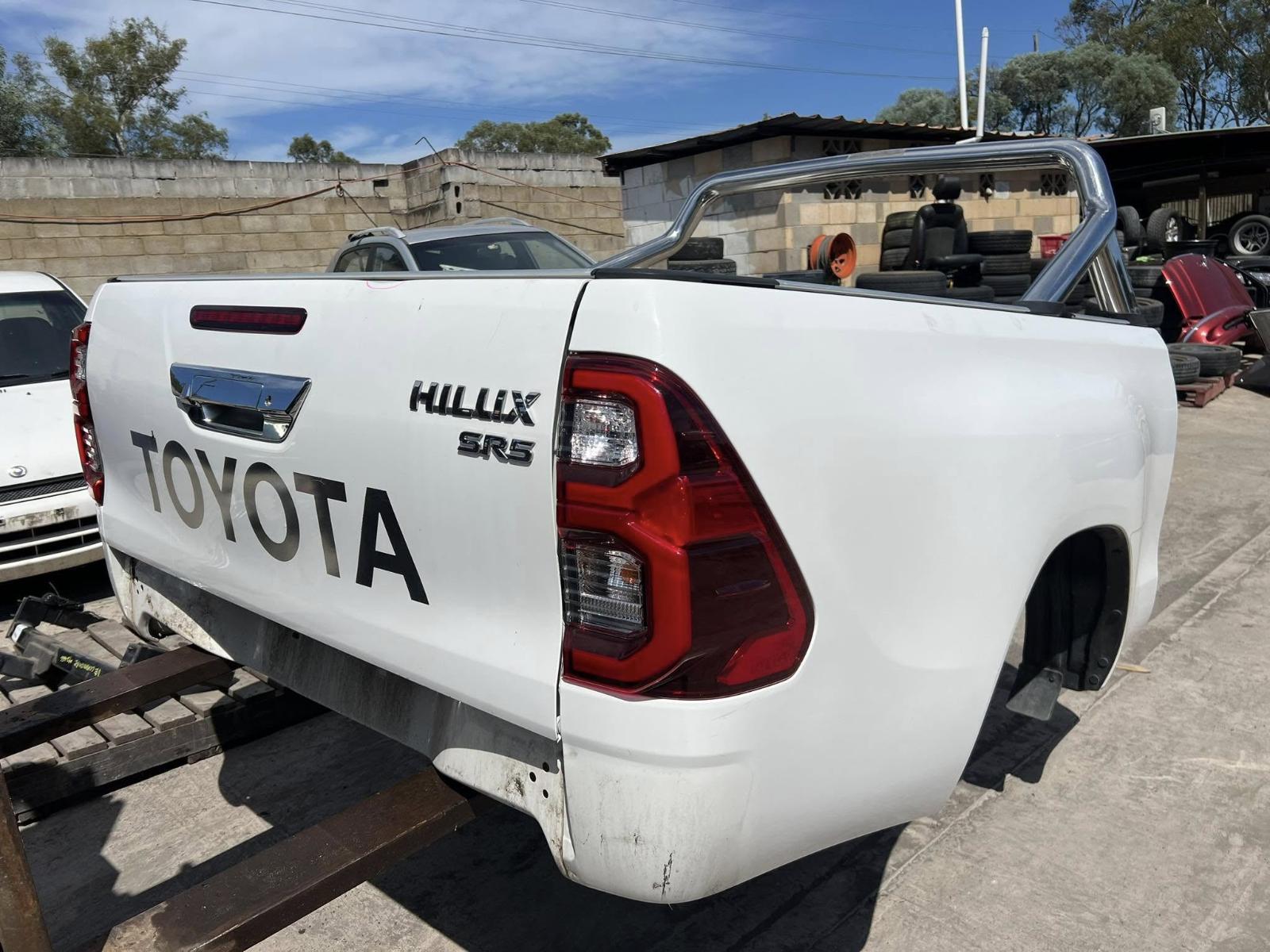 Ute Back Hilux Toyota 2020